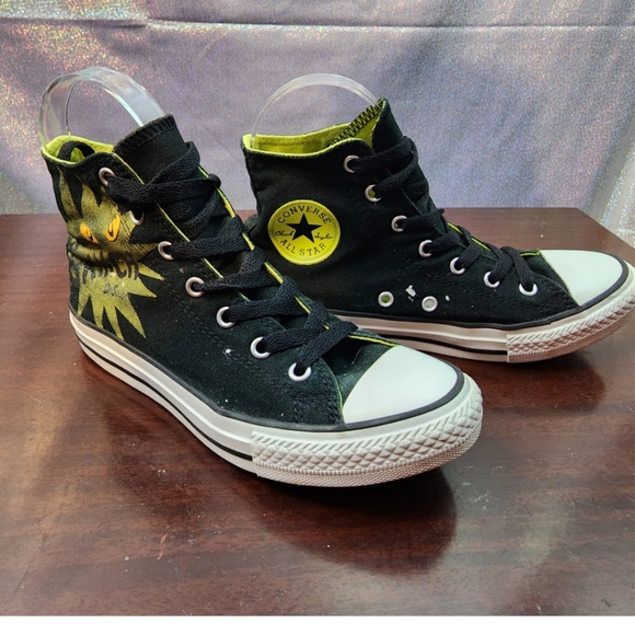 Converse | Shoes | Rare Dr Seuss Grinch Converse High Tops Size 3y ...